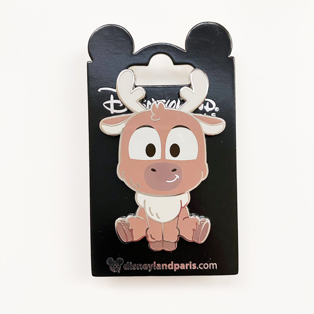 DLP - Cutie Frozen Sven Pin – MadHouse Collectibles