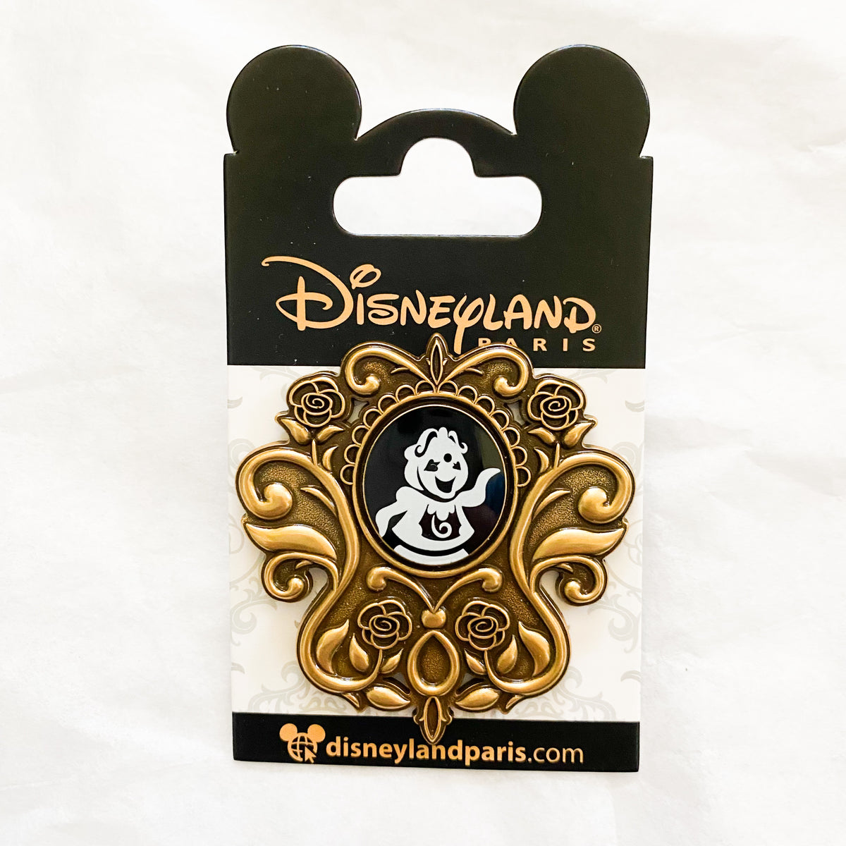 DLP - Beauty and the Beast Crest - Cogsworth Pin – MadHouse Collectibles