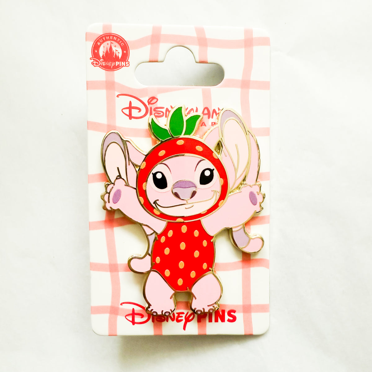 DLP - Cutie Fruit Babies - Angel Strawberry Pin – MadHouse Collectibles