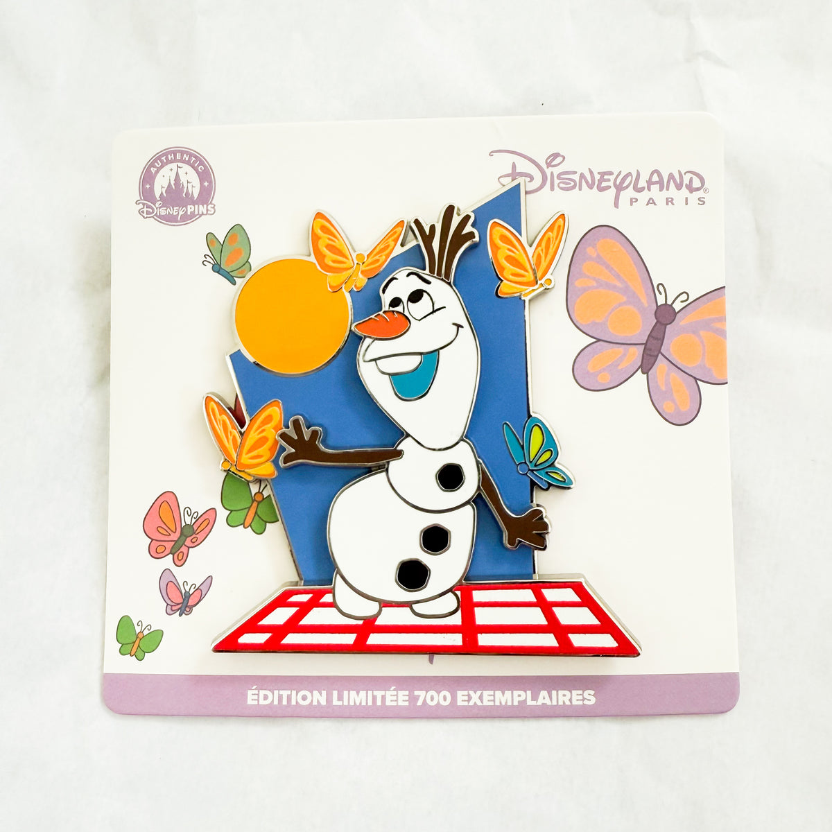 DLP - Butterflies Series - Olaf Jumbo Pin – MadHouse Collectibles