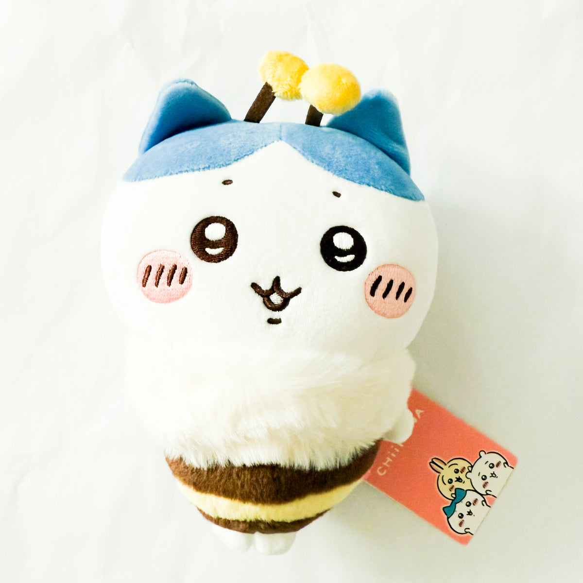 Miniso x Chiikawa - Hachiware in Bee Outfit Plush – MadHouse Collectibles